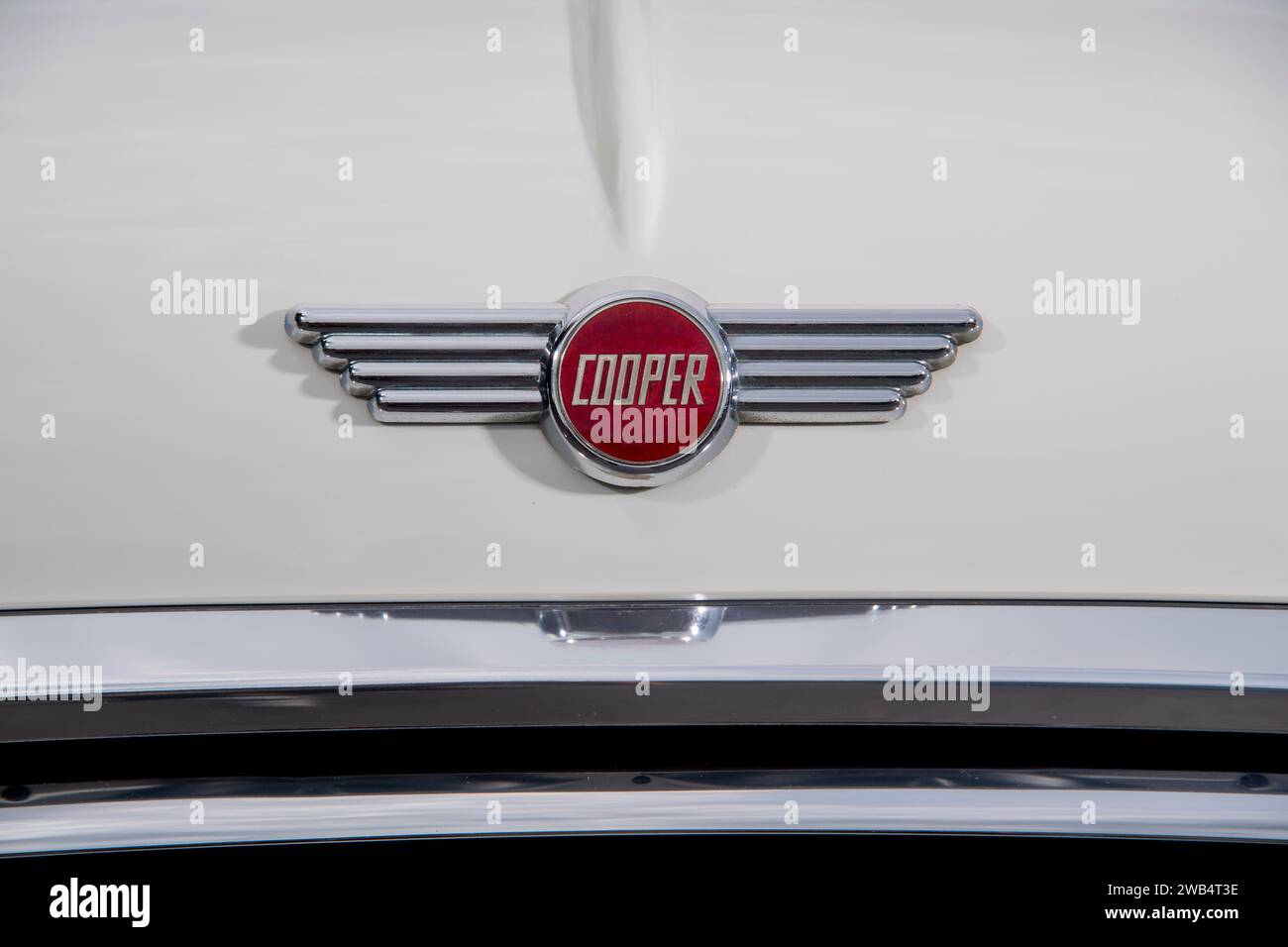 1990s Car Logos