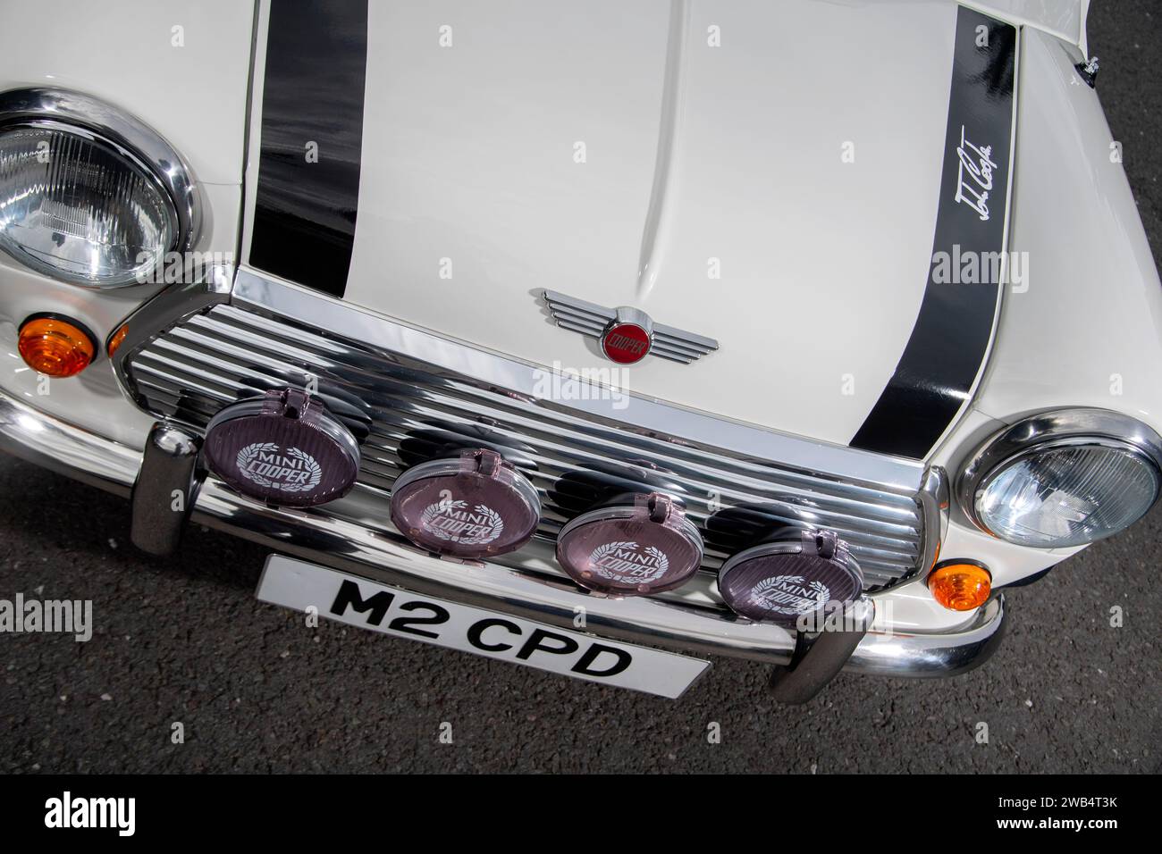 1990s Mini Cooper Is classic British car Stock Photo - Alamy