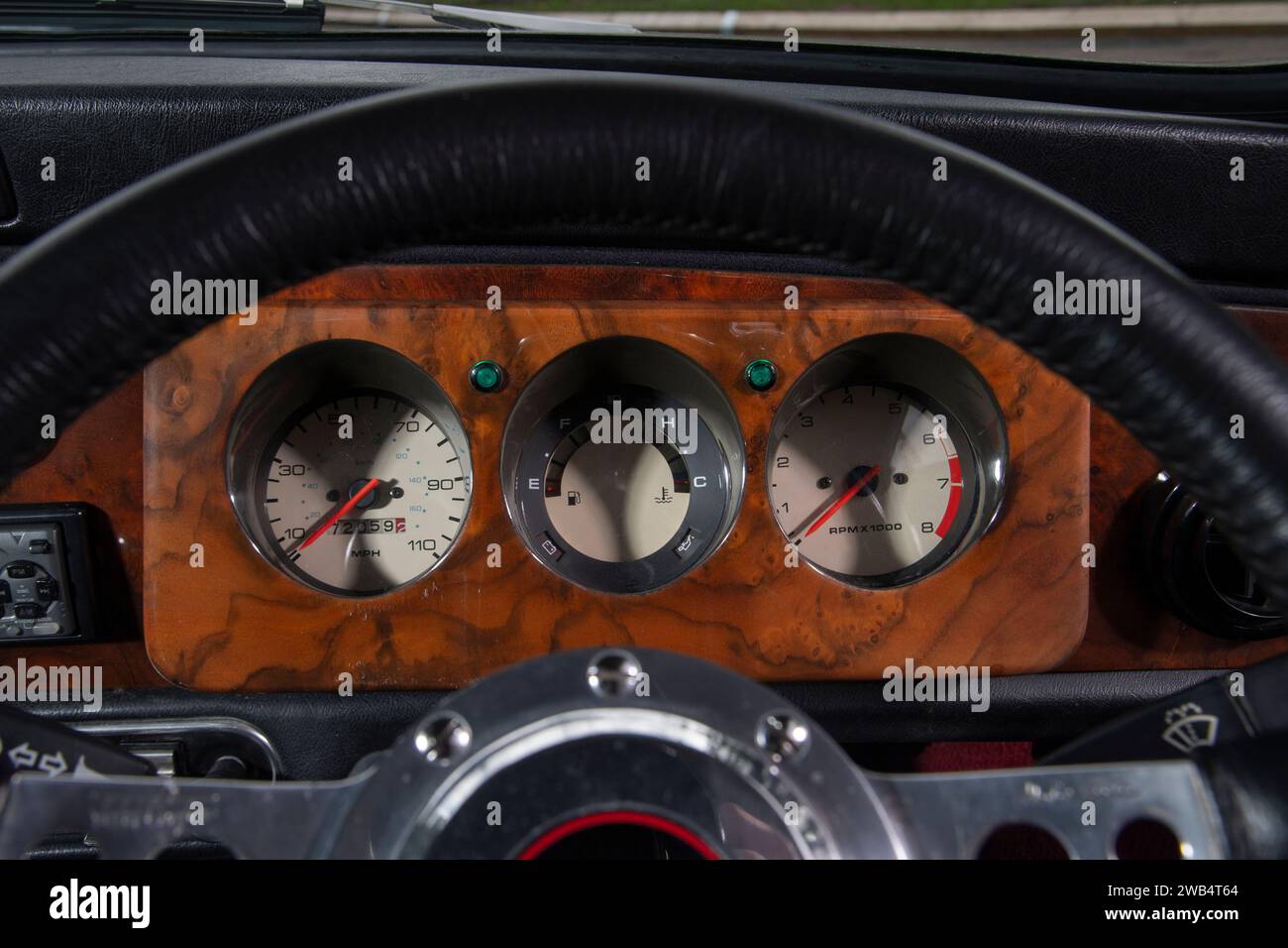 1990s Mini Cooper Is classic British car Stock Photo - Alamy