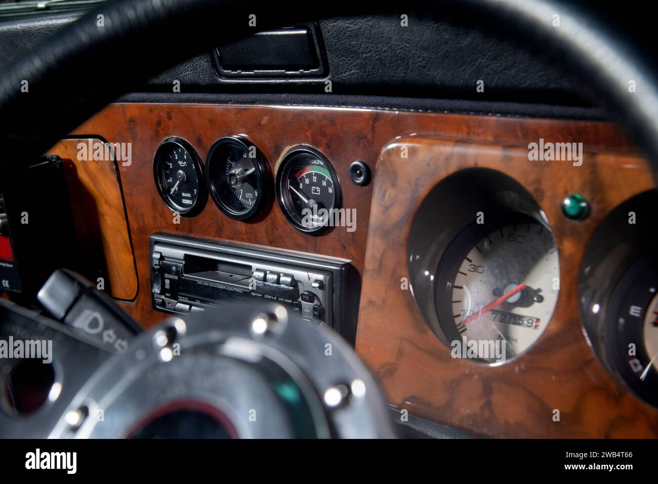1990s Mini Cooper Is classic British car Stock Photo - Alamy