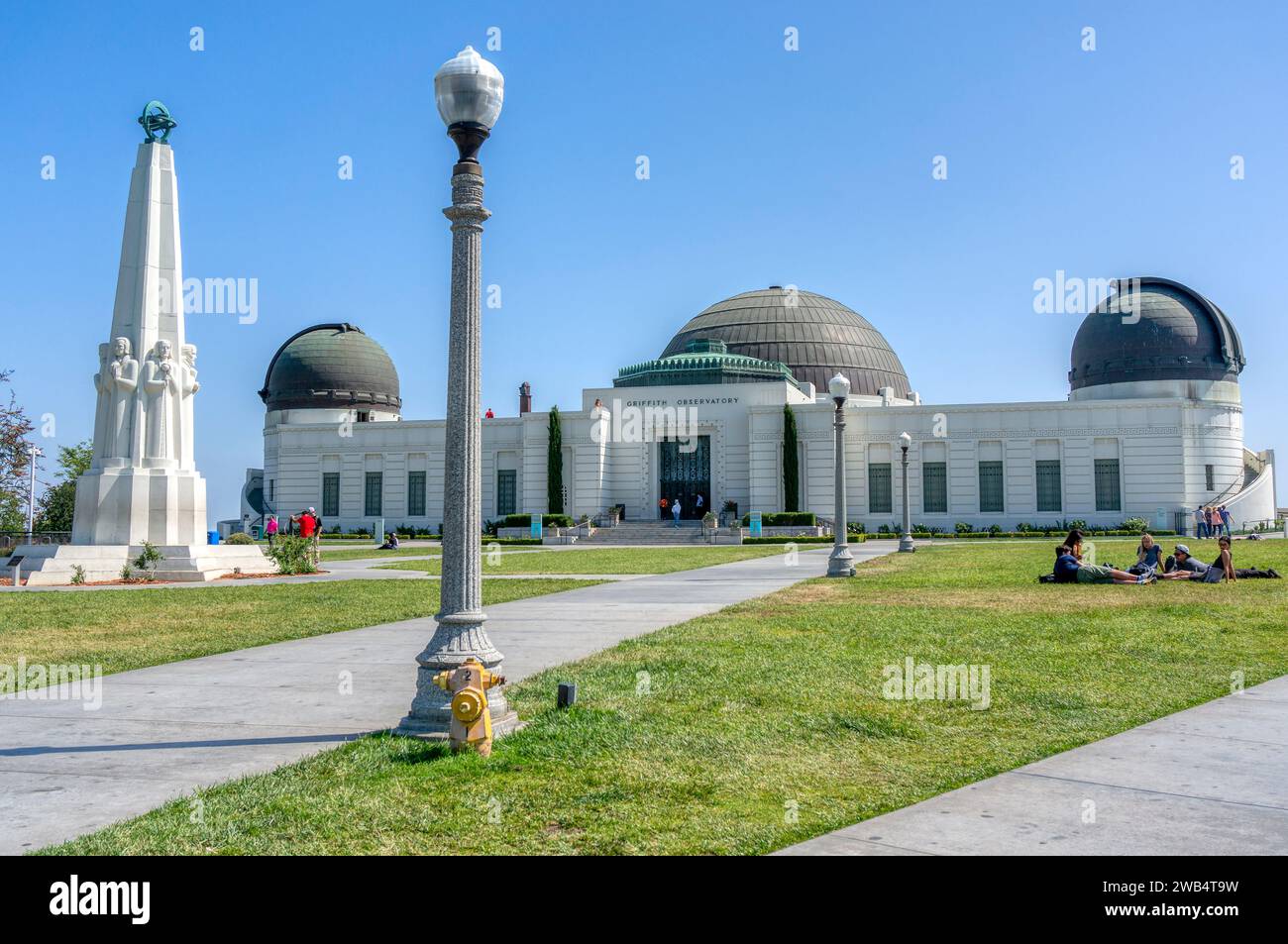 Art deco architecture griffith observatory hi-res stock photography and ...