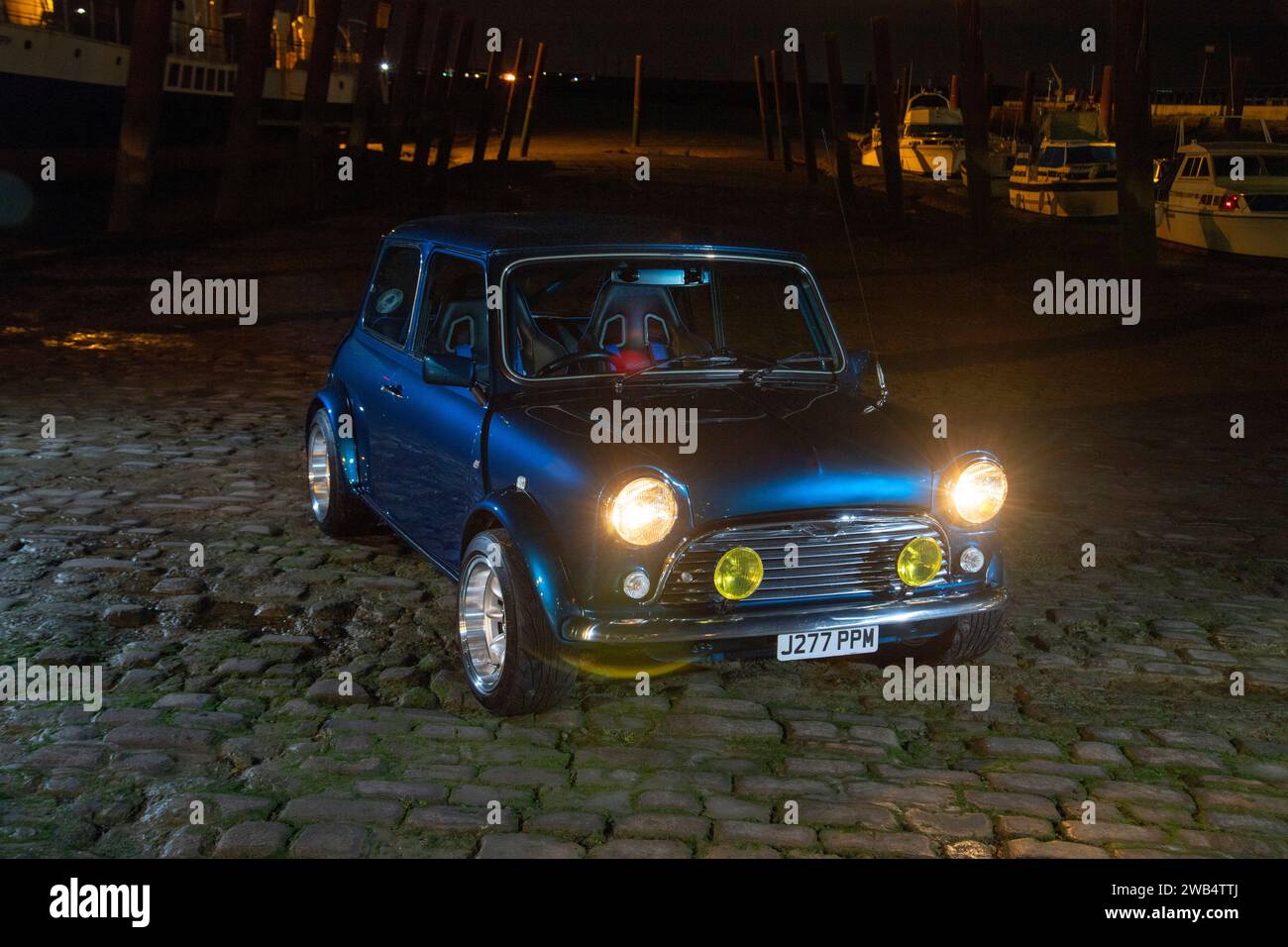 1991 rover mini cooper hi-res stock photography and images - Alamy