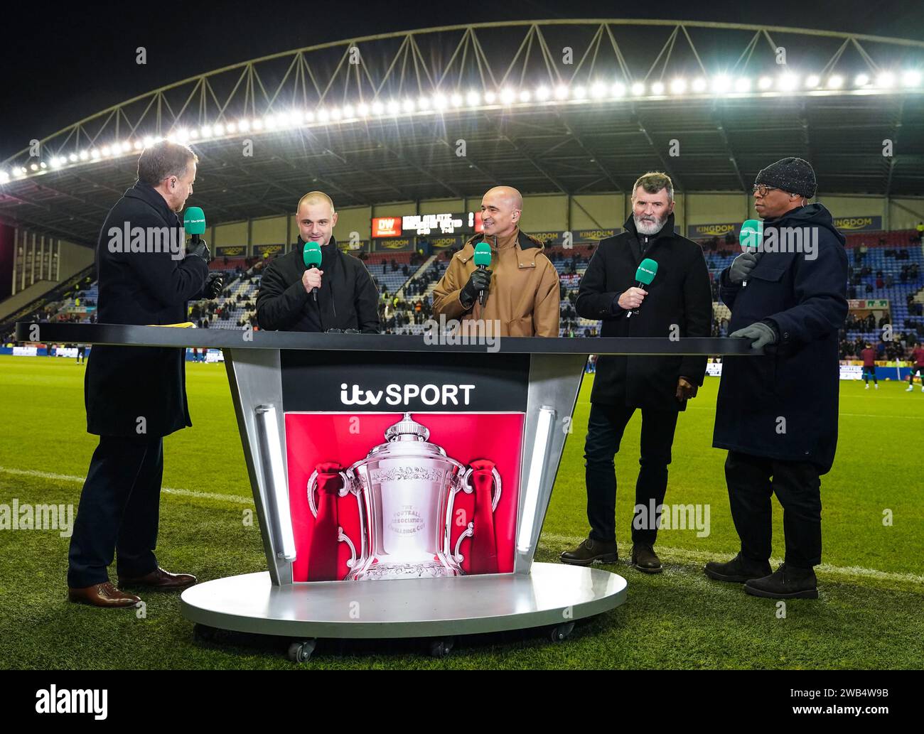 ITV commentary team Mark Pougatch, Roy Keane, Roberto Martinez and Ian ...