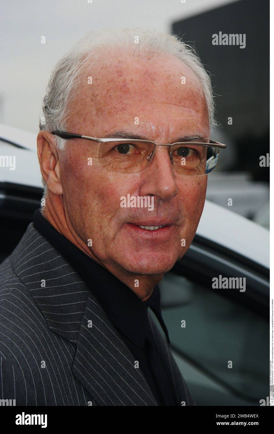 Deutschland. 10th Nov, 2009. Football Legend FRANZ BECKENBAUER passed ...