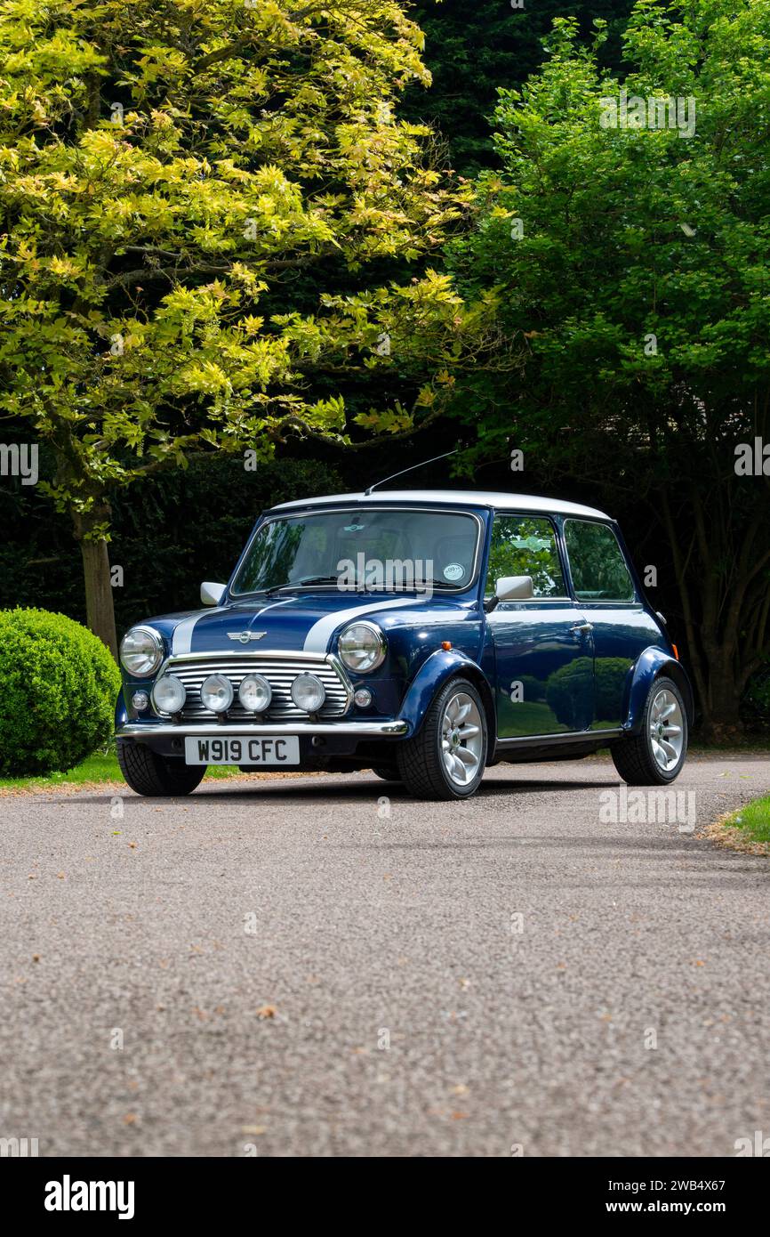 2000 Rover Mini Cooper Super Sport classic car from the end of Classic ...
