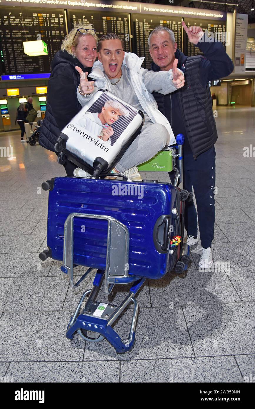 Tim Kampmann twenty4tim mit Mutter Tina Kampmann und Stiefvater Sven ...