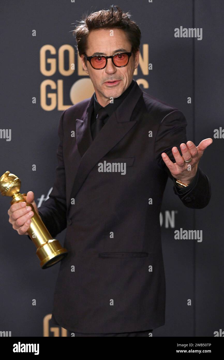 Oppenheimer robert downey jr hi-res stock photography and images - Alamy