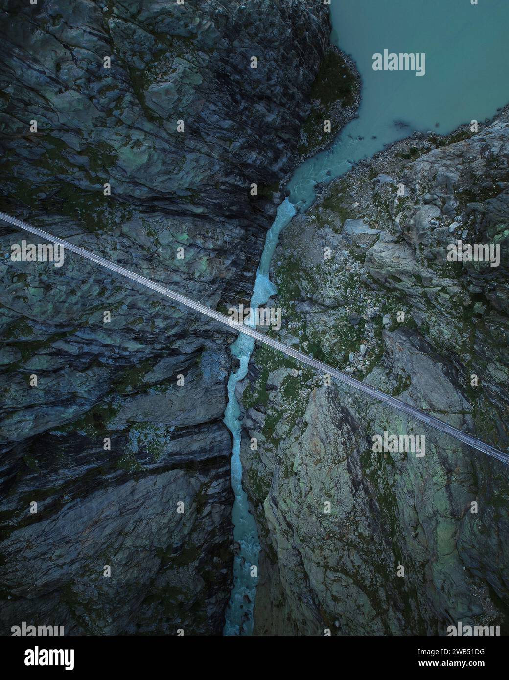 Triftbrucke Glacier and Susepnsion Bridge Stock Photo - Alamy