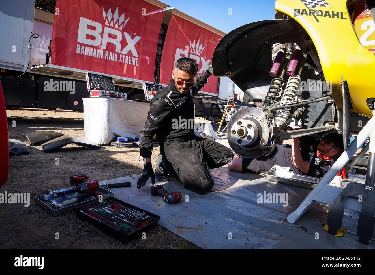 Bahrain Raid Xtreme, Prodrive Hunter, FIA Ultimate, atmosphere during ...