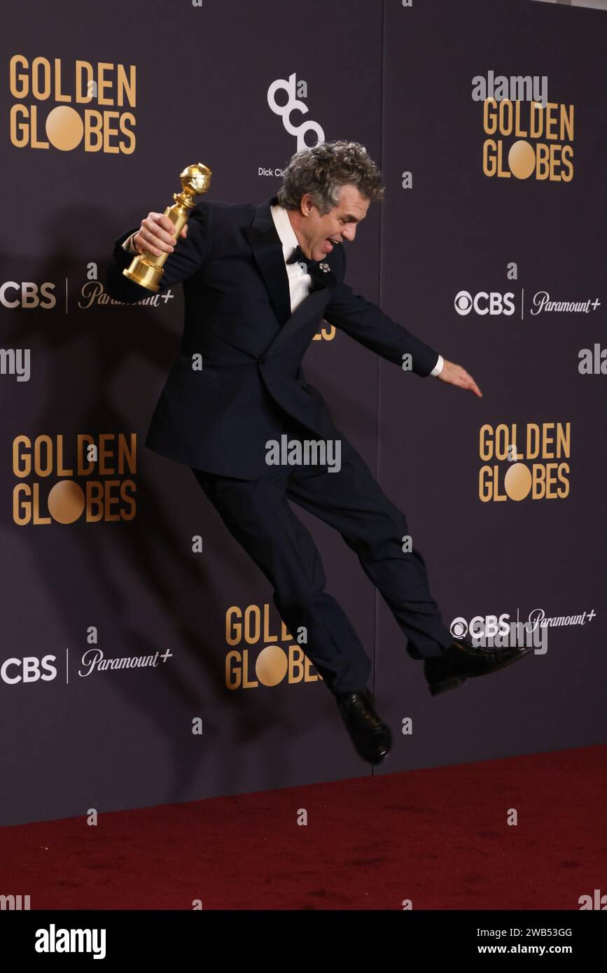 Beverly Hills, USA. 07th Jan, 2024. Mark Ruffalo, winner of the Best ...