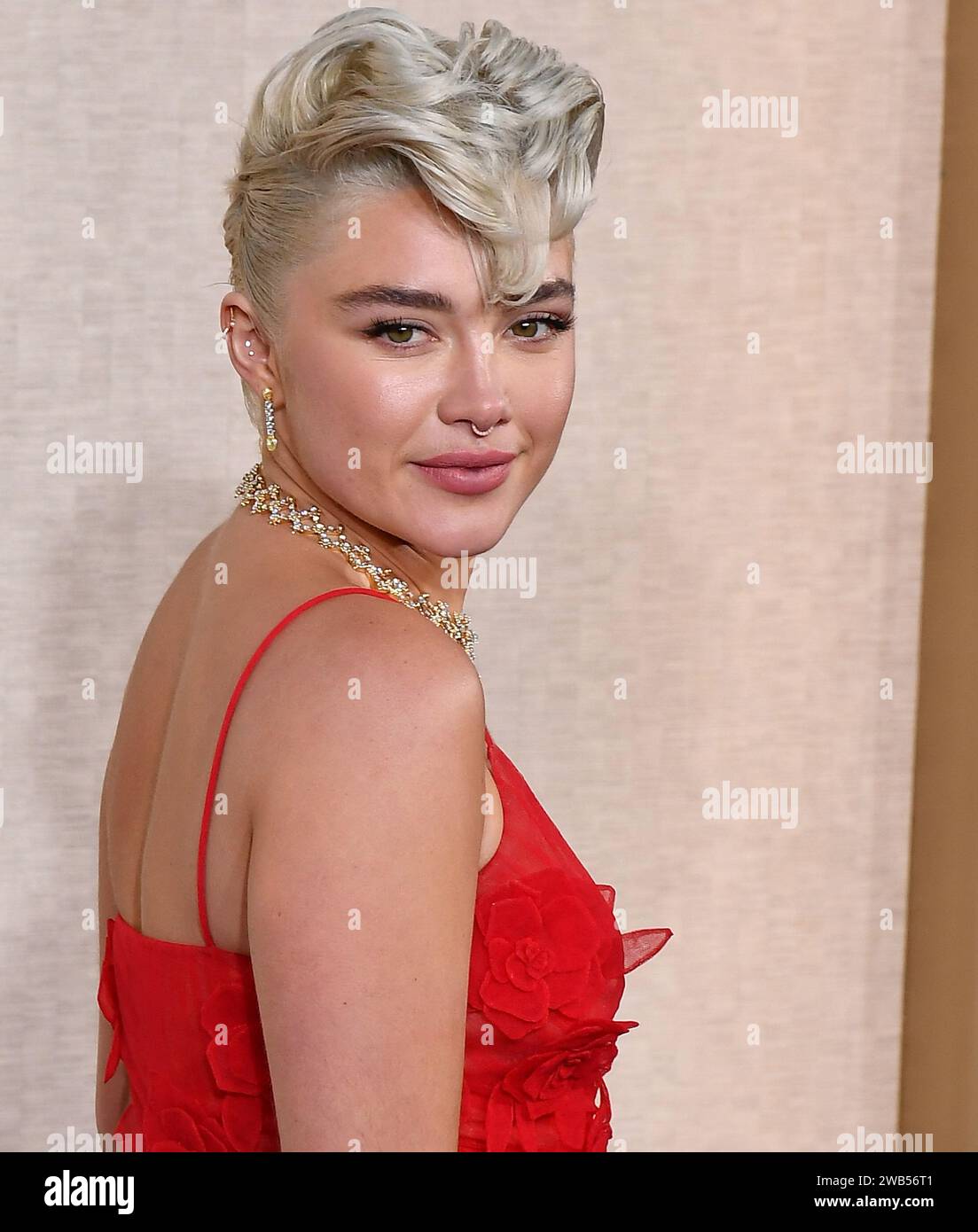 Beverly Hills, USA. 08th Jan, 2024. Florence Pugh attends the 81st ...