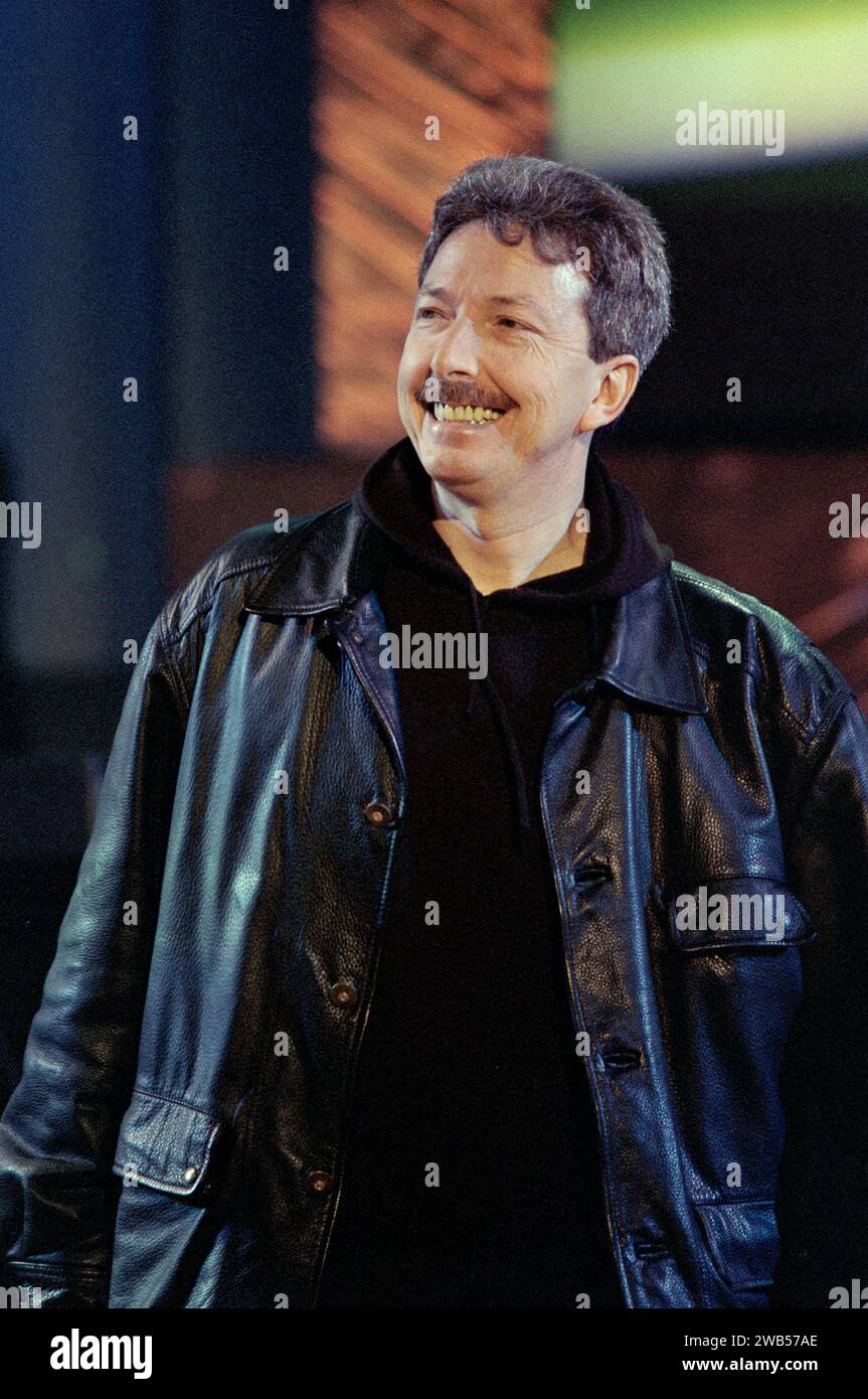 Milan Italy 1999-03-08 : Fabio Concato, Italian singer, during the live ...