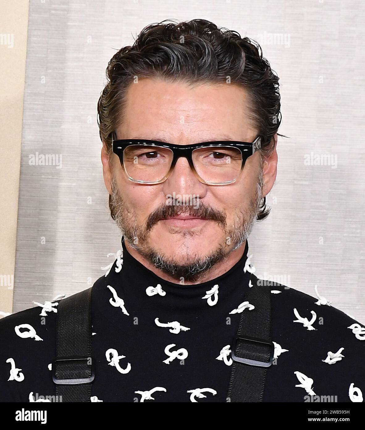 Beverly Hills, USA. 08th Jan, 2024. Pedro Pascal attends the 81st ...