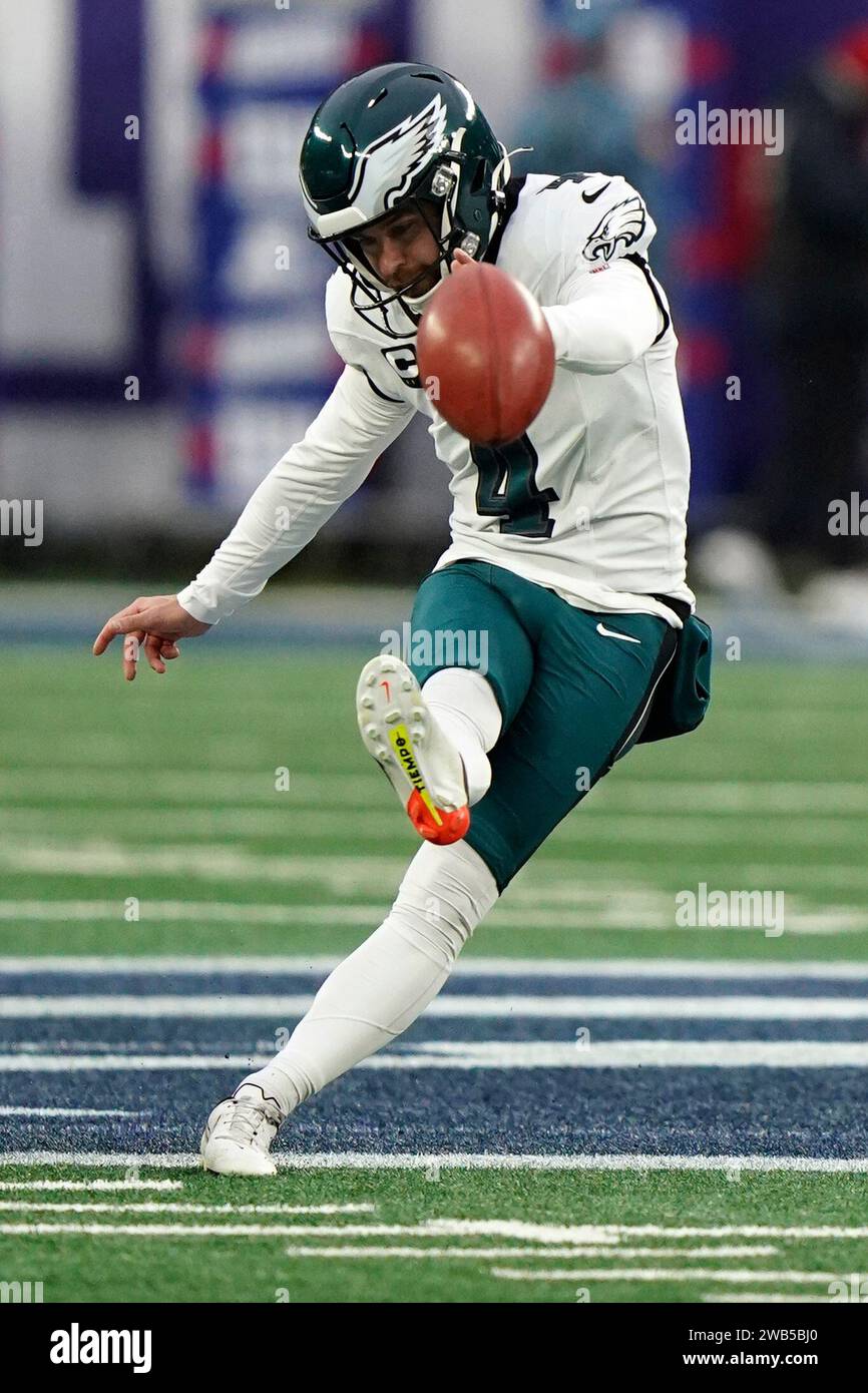 Philadelphia Eagles place kicker Jake Elliott (4) during an NFL ...