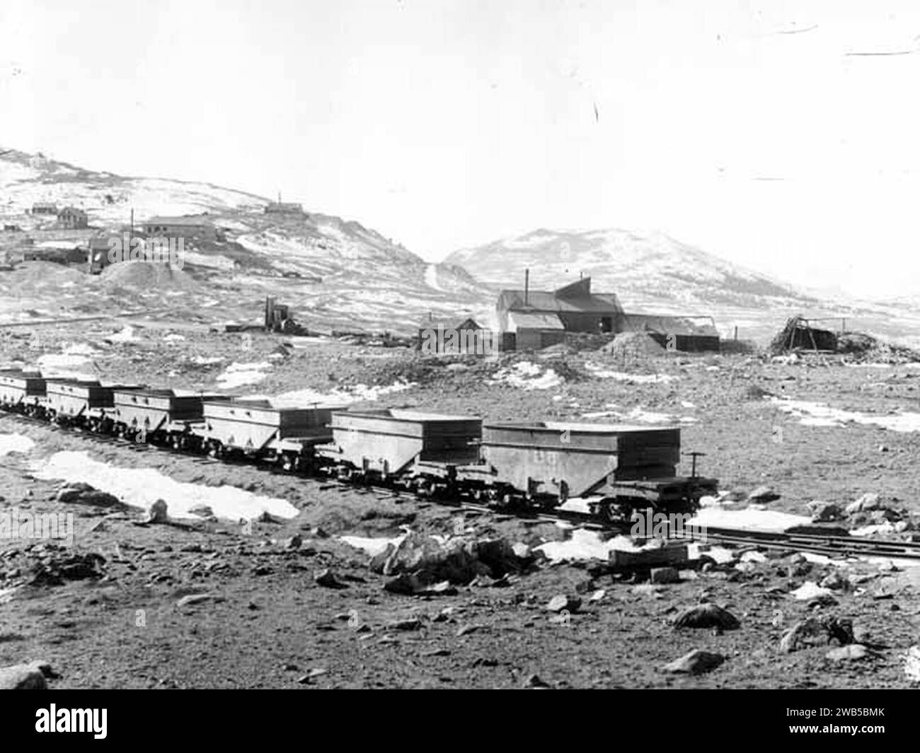 (1.54) Gilpin Tram, ore cars infront of Modoc, Rhoderick Dhu, San Juan ...