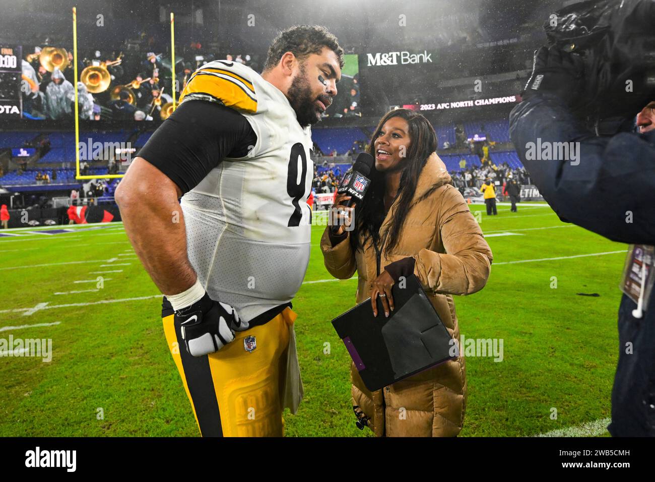 NFL Network analyst Sherree Burruss interviews Pittsburgh Steelers ...