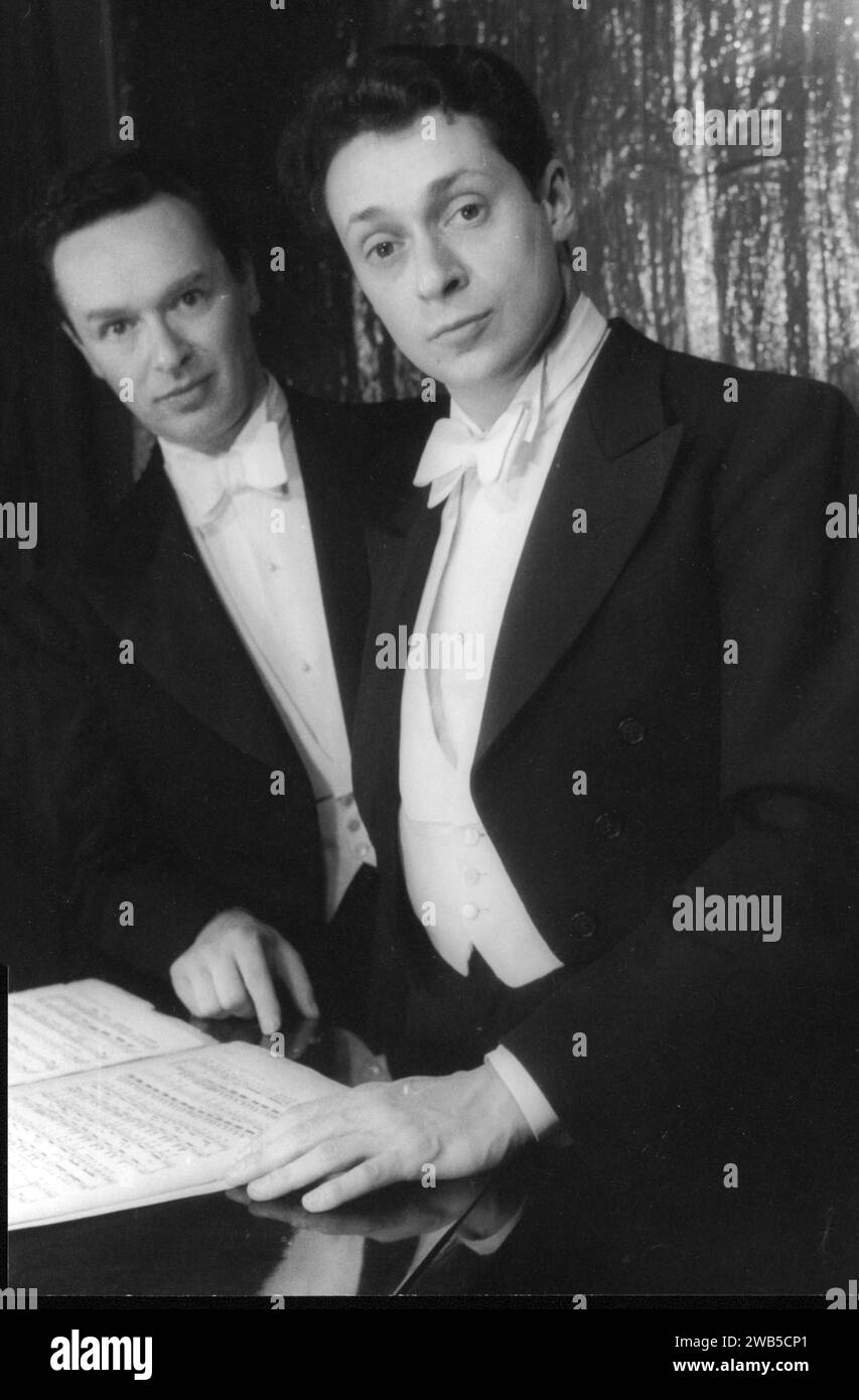 Arthur Gold and Robert Fizdale, Arthur Gold (1917-1990) and Robert ...