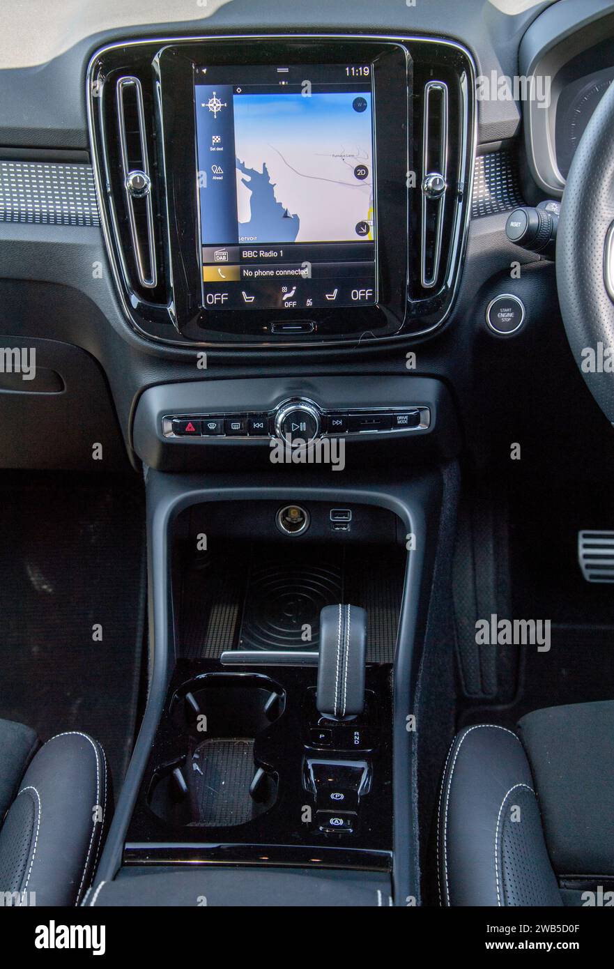 2018 Volvo XC40 small Swedish SUV car Stock Photo - Alamy