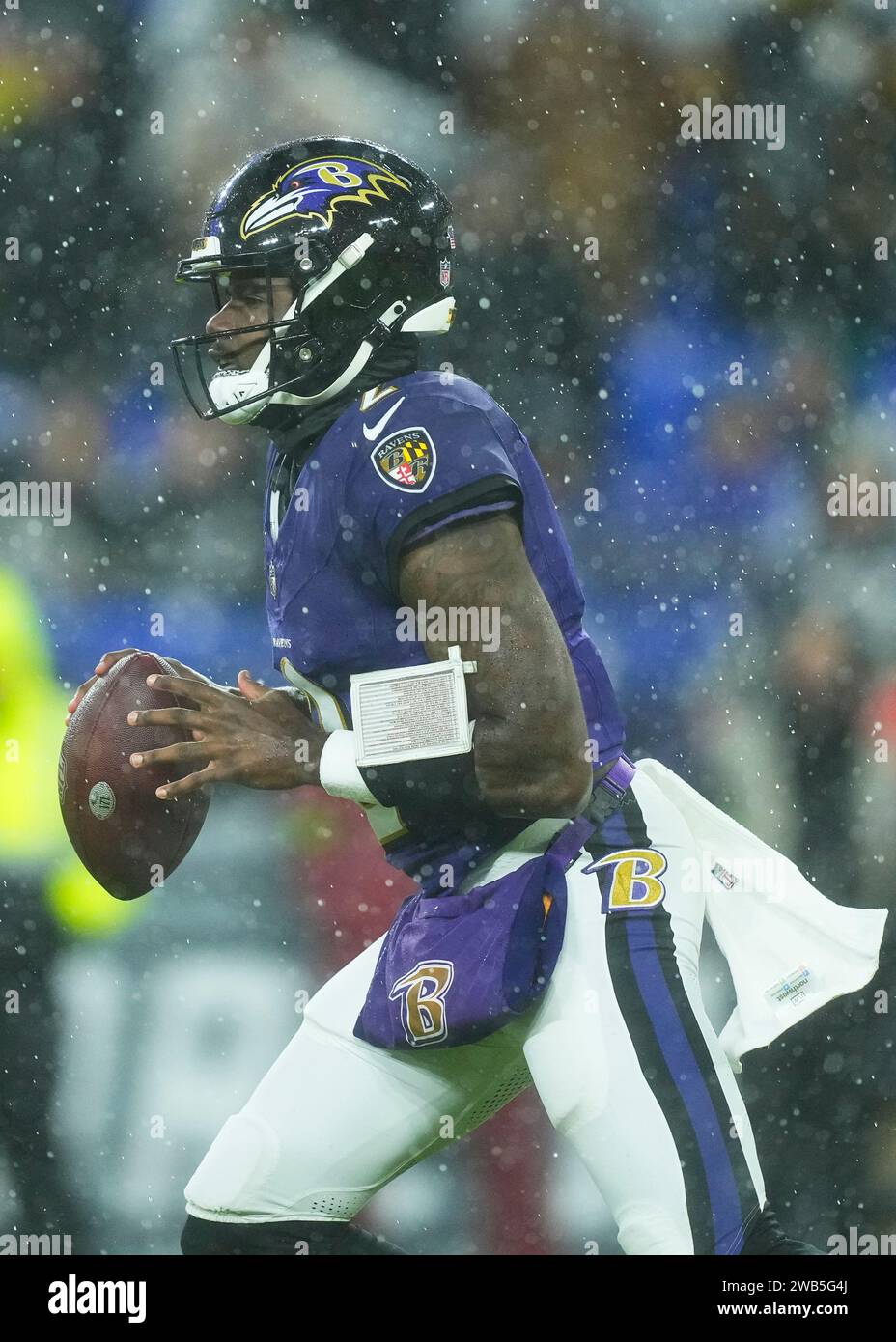 Baltimore Ravens quarterback Tyler Huntley in action during an NFL ...