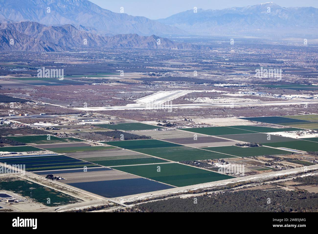 Jacqueline cochran regional airport hi-res stock photography and images ...