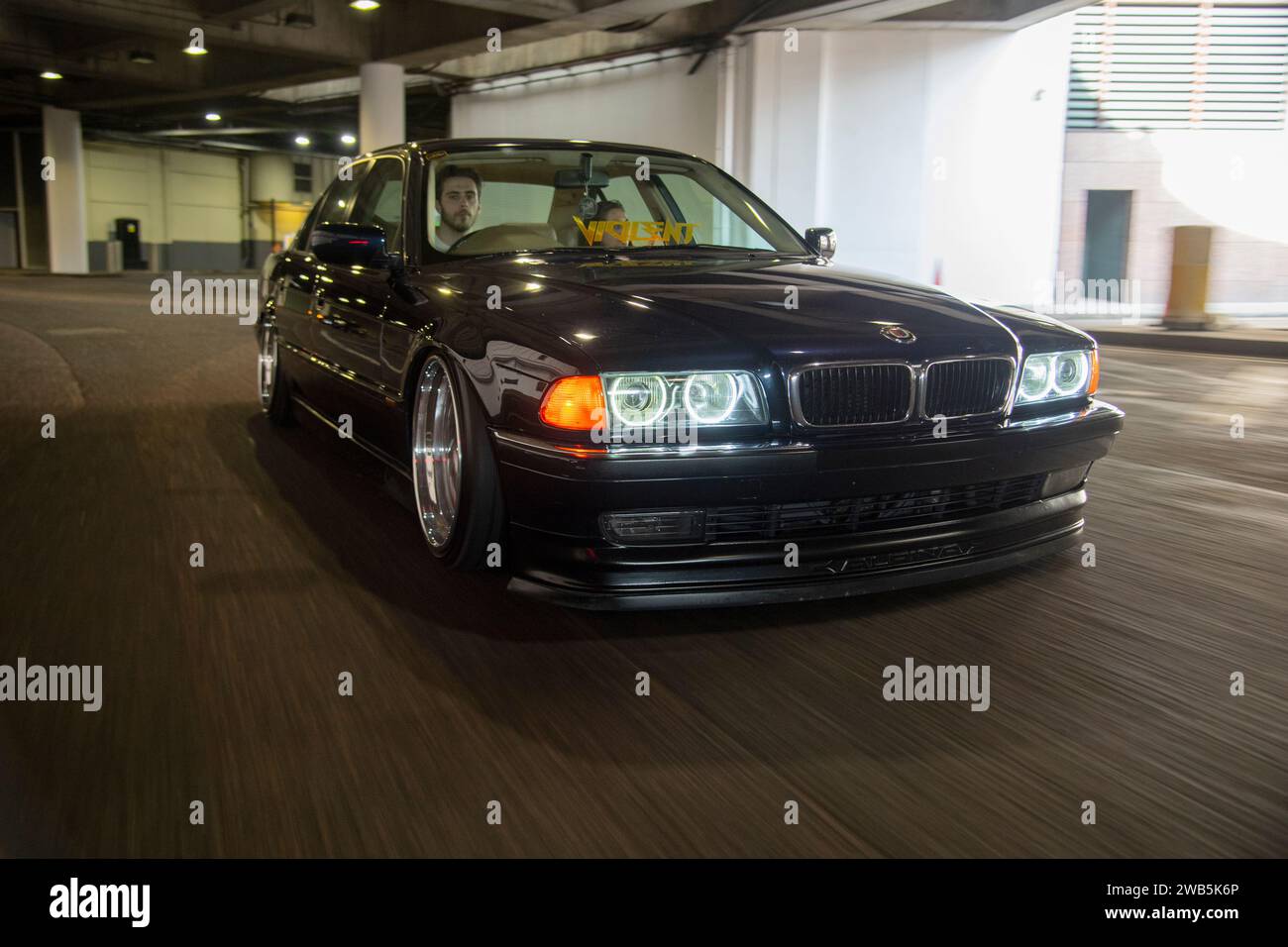 Modified E38 BMW 7 Series, lowered on air bag adjustable height ...