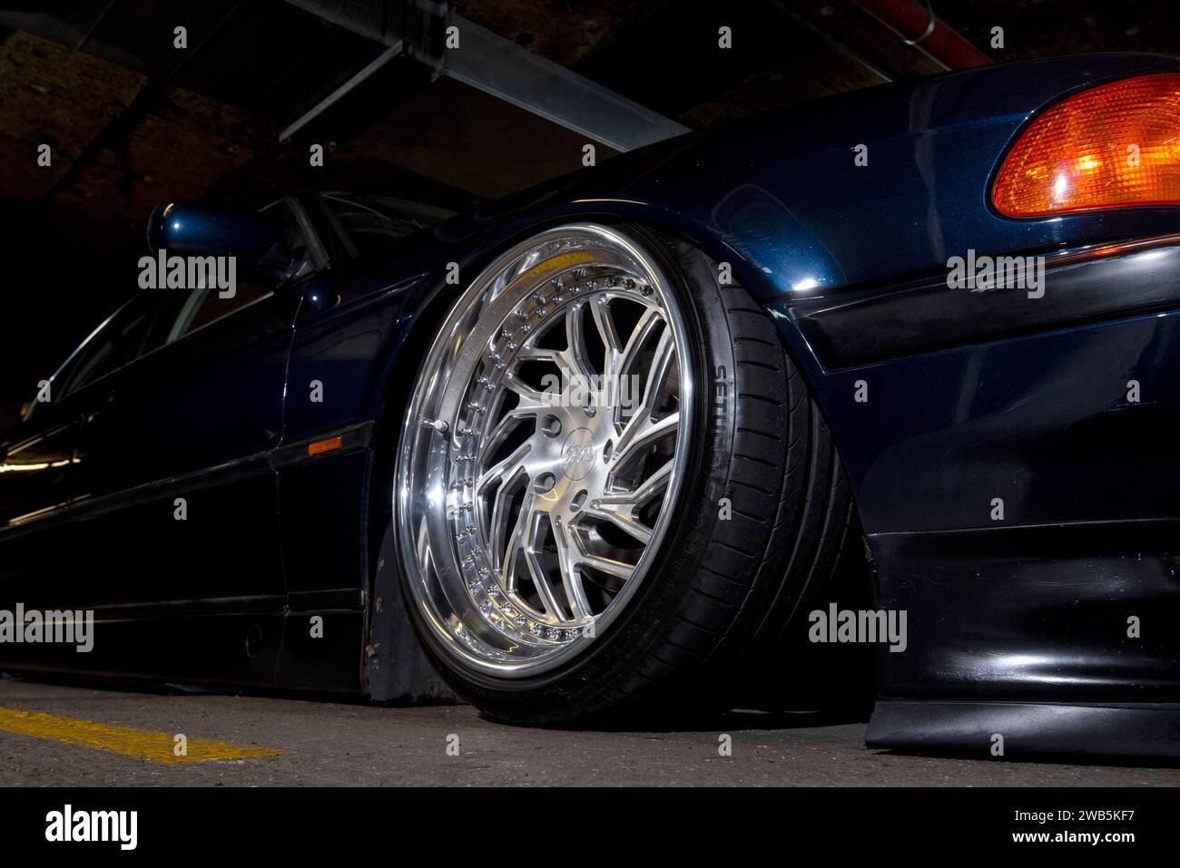 Modified E38 BMW 7 Series, lowered on air bag adjustable height ...