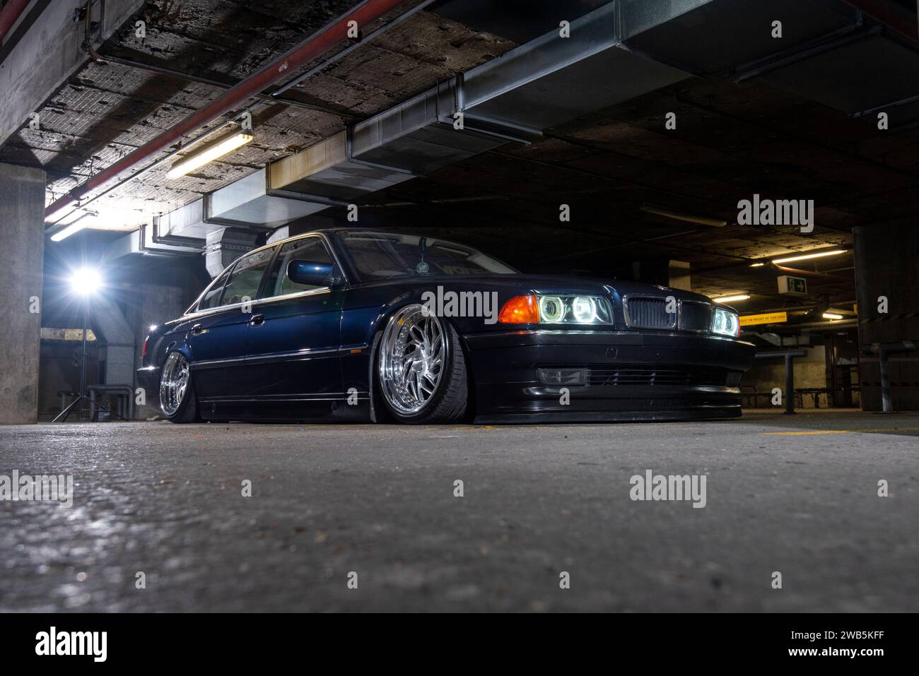 Modified E38 BMW 7 Series, lowered on air bag adjustable height ...