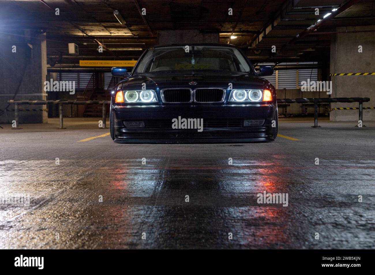 Modified E38 BMW 7 Series, lowered on air bag adjustable height ...
