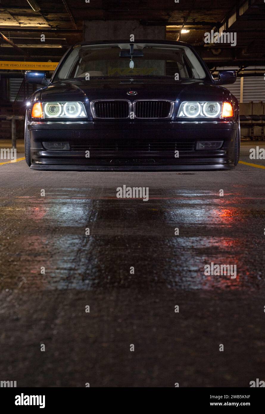 Modified E38 BMW 7 Series, lowered on air bag adjustable height ...