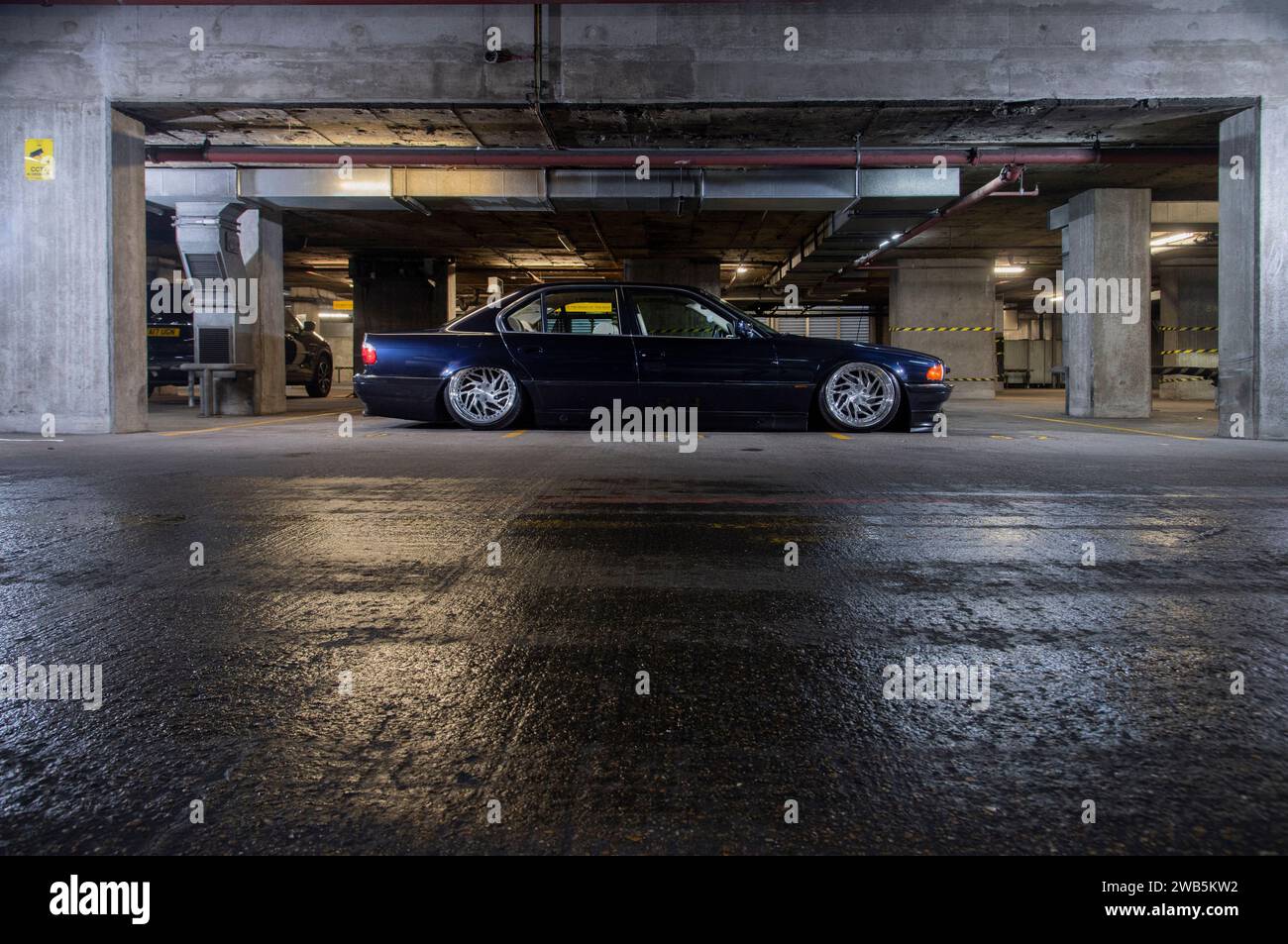 Modified E38 BMW 7 Series, lowered on air bag adjustable height ...