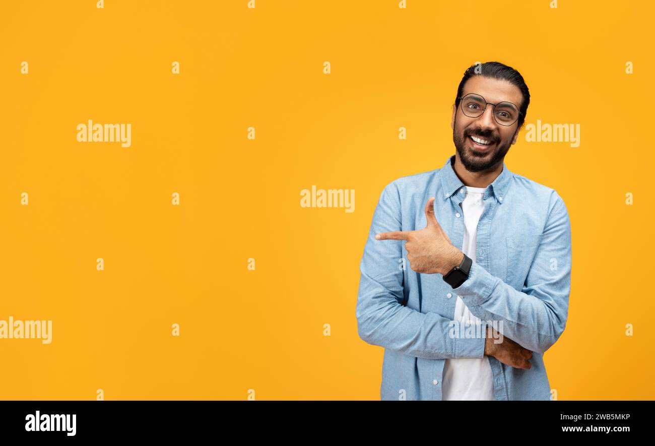 Charismatic young man smiles hi-res stock photography and images - Alamy