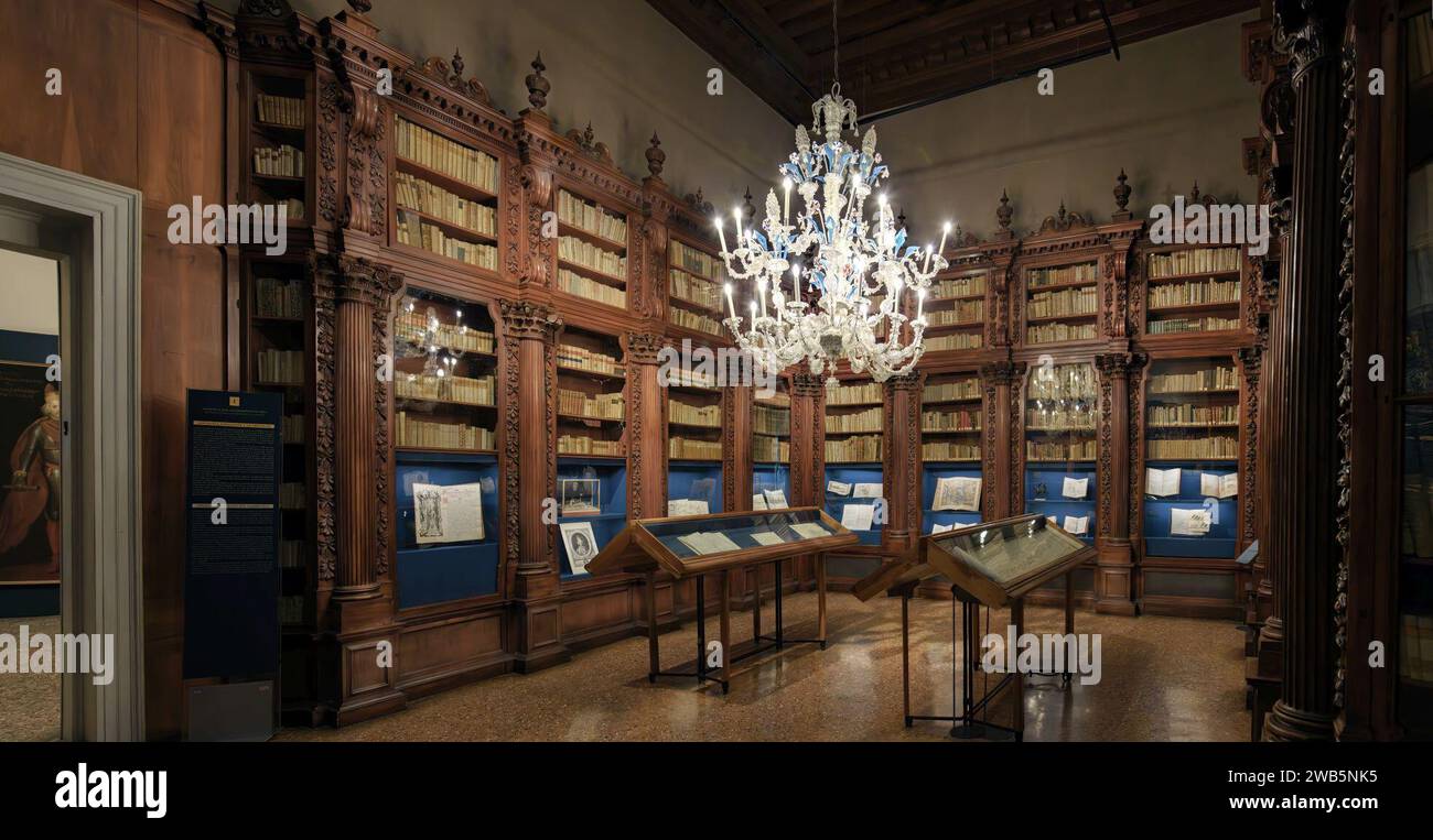 (Venice) Museo Correr - Rooms - Library view Stock Photo - Alamy