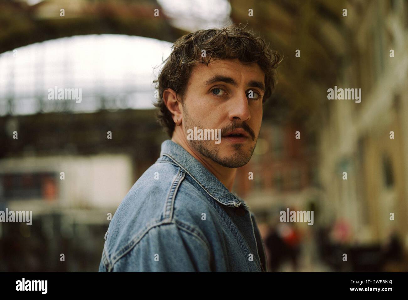 ALL OF US STRANGERS, Paul Mescal, 2023. ph: Chris Harris /© Searchlight ...