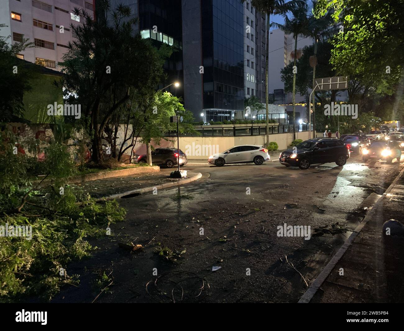 Sao Paulo, Sao Paulo, Brasil. 8th Jan, 2024. (INT) Heavy Rainfall ...