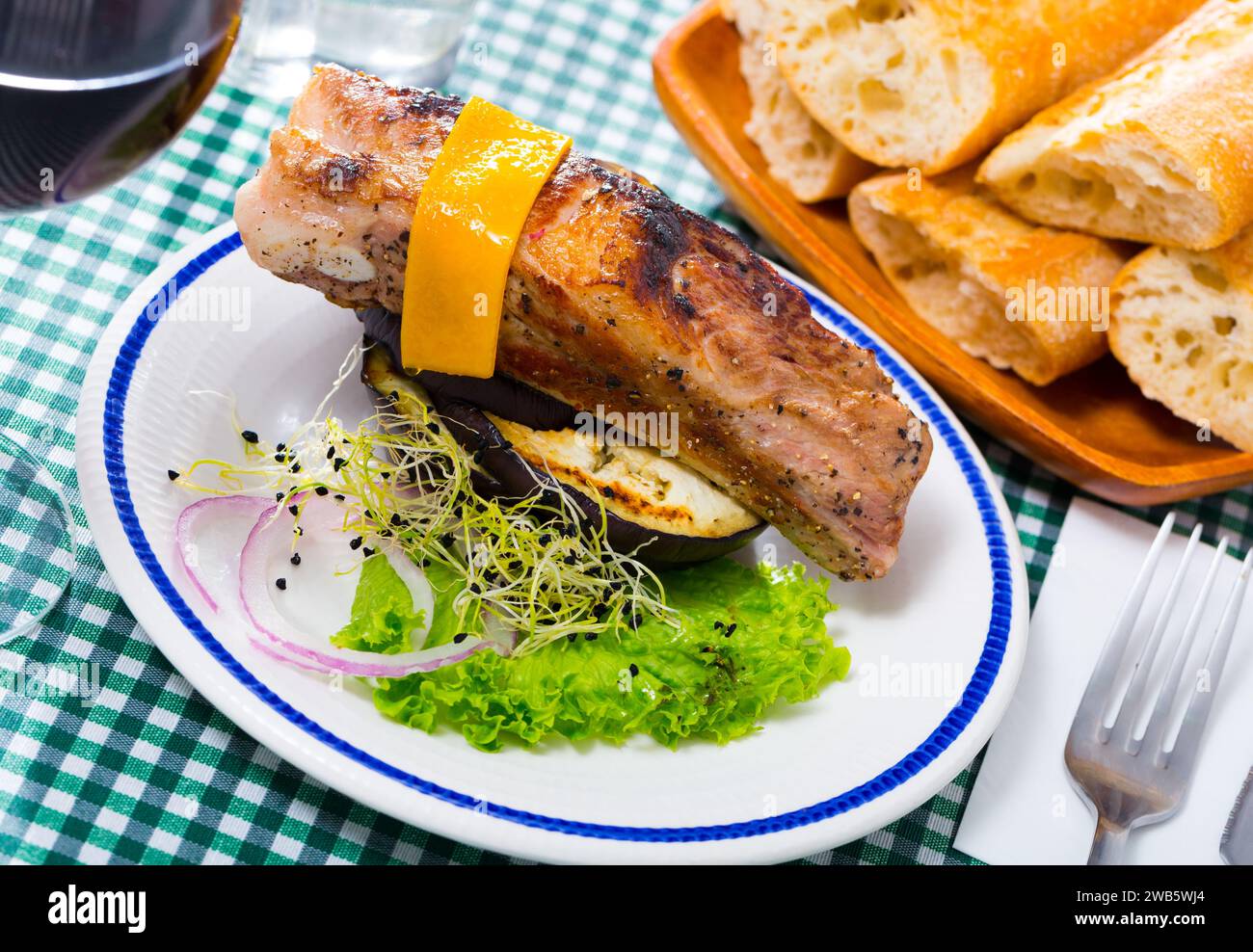 Juicy baked pork rib Stock Photo - Alamy