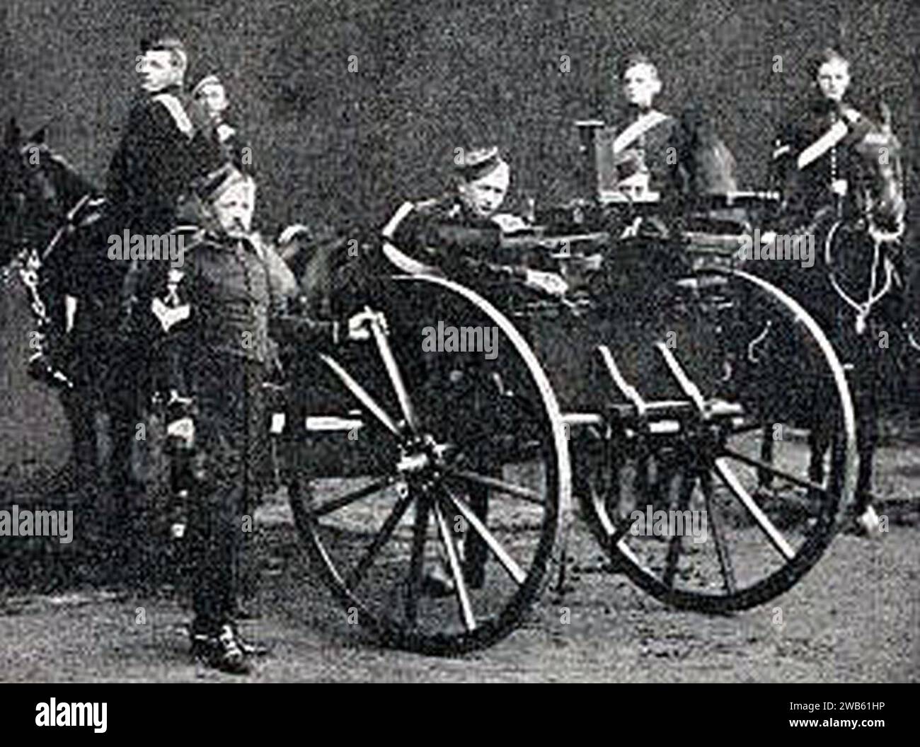 10th Hussars Nordenfeldt Gun detachment at Paardeberg, 1900 Stock Photo ...