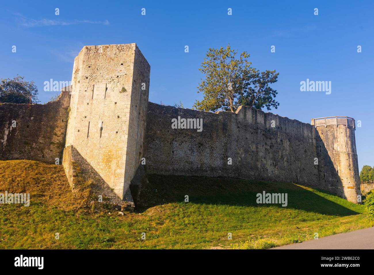View of medieval castle walls Stock Photo - Alamy