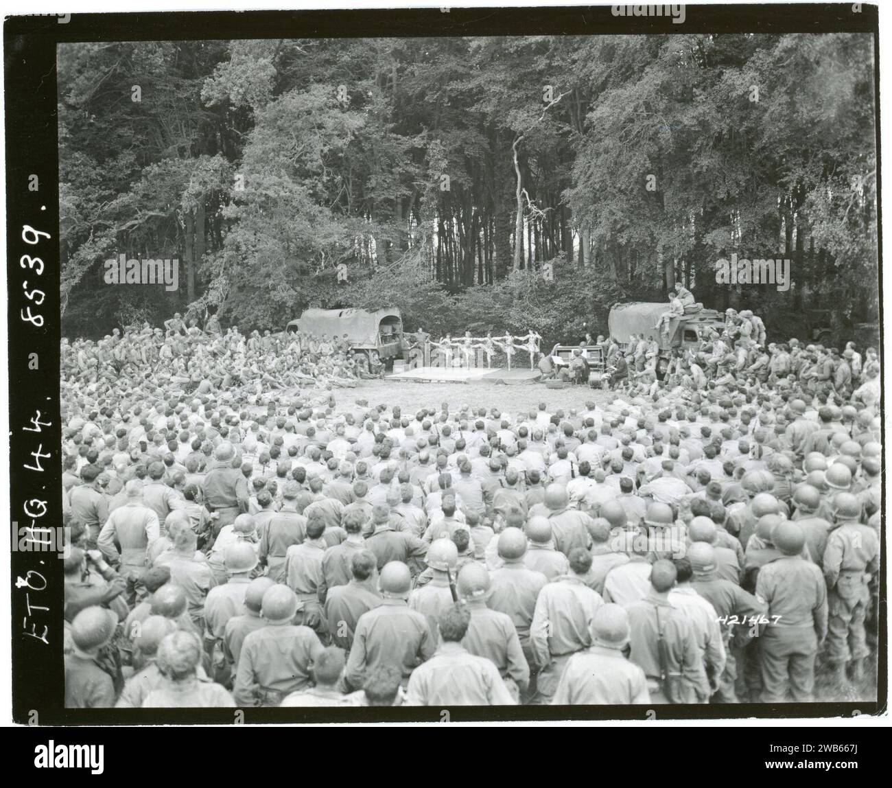29th infantry division hi-res stock photography and images - Alamy