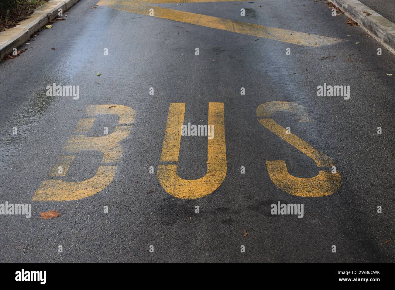 Bus pad hi-res stock photography and images - Alamy