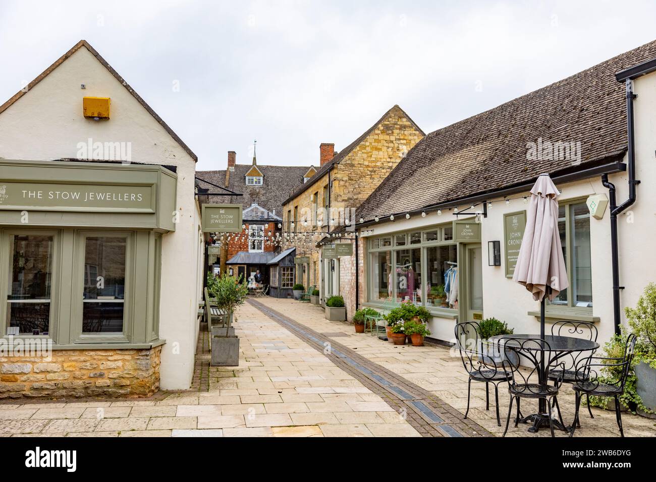 Stow on the Wold, cotswolds, Gloucestershire, independent shops and ...