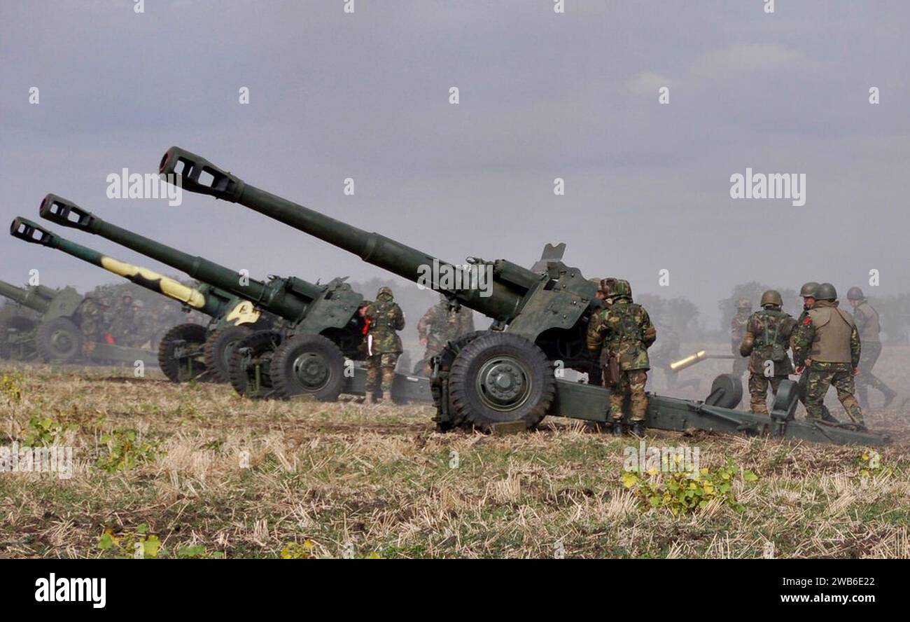 152mm hi-res stock photography and images - Alamy