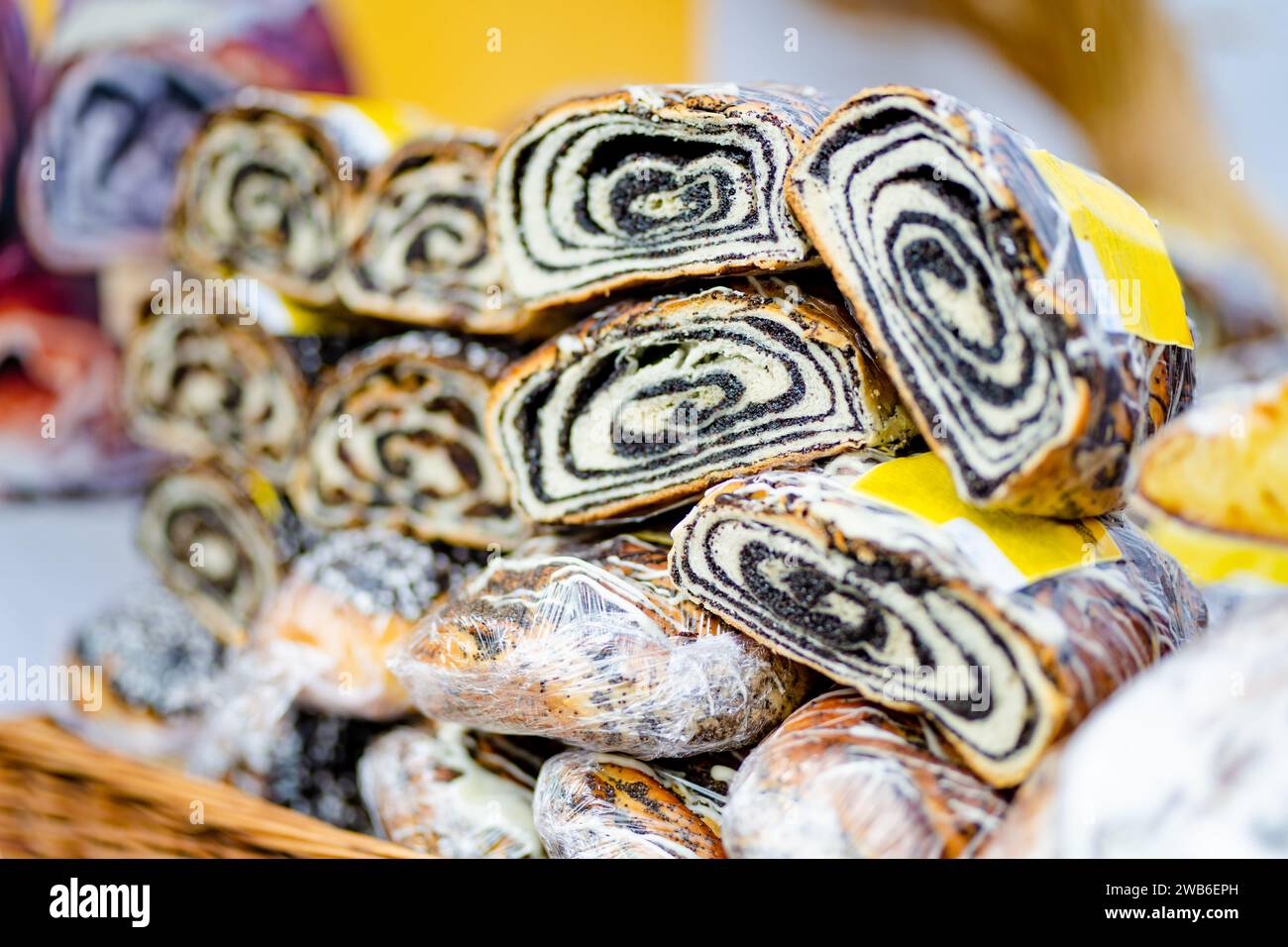Simtalapis, traditional Lithuanian cake made of yeast dough and poppy ...