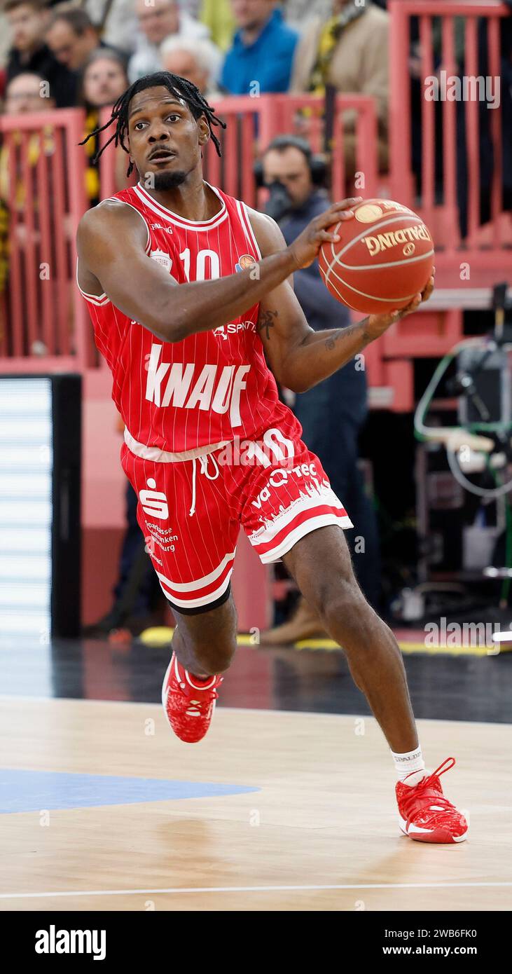 Tuebingen, Deutschland. 08th Jan, 2024. Darius Perry (Wuerzburg Baskets ...