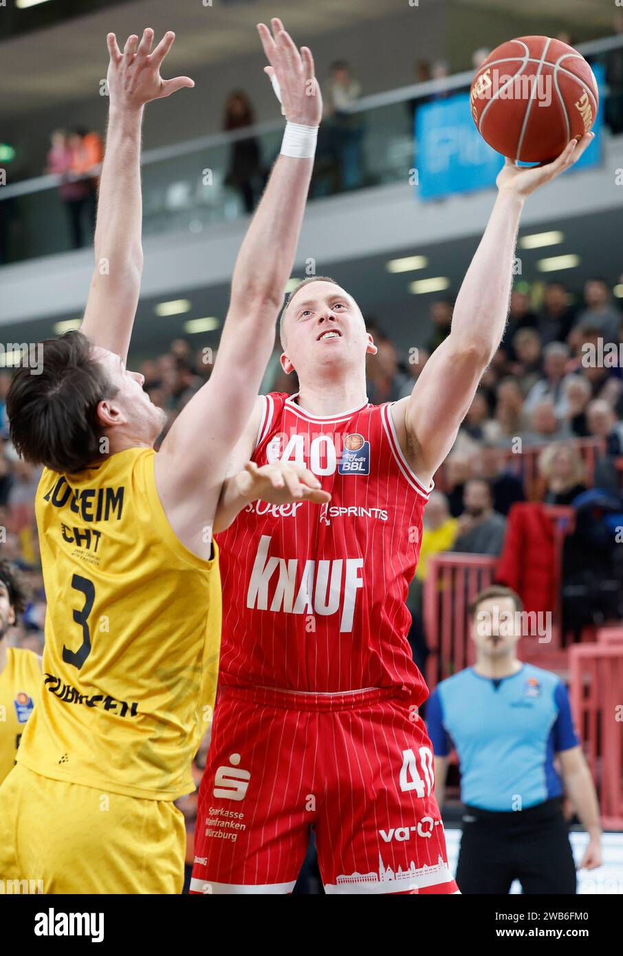 3 und collin welp wuerzburg baskets hi-res stock photography and images ...