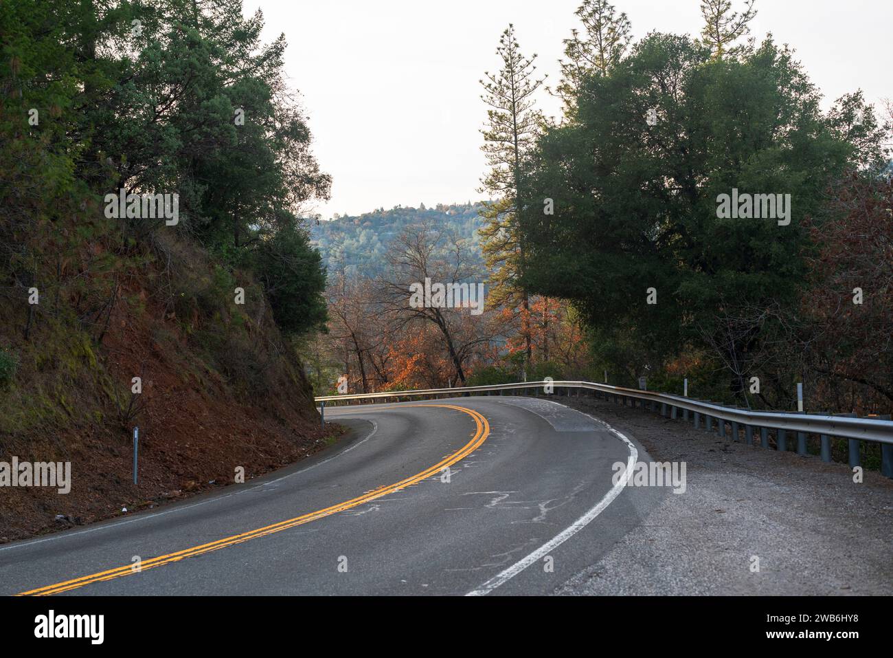 Open road in the Sierra Nevada foothills during Fall Stock Photo - Alamy