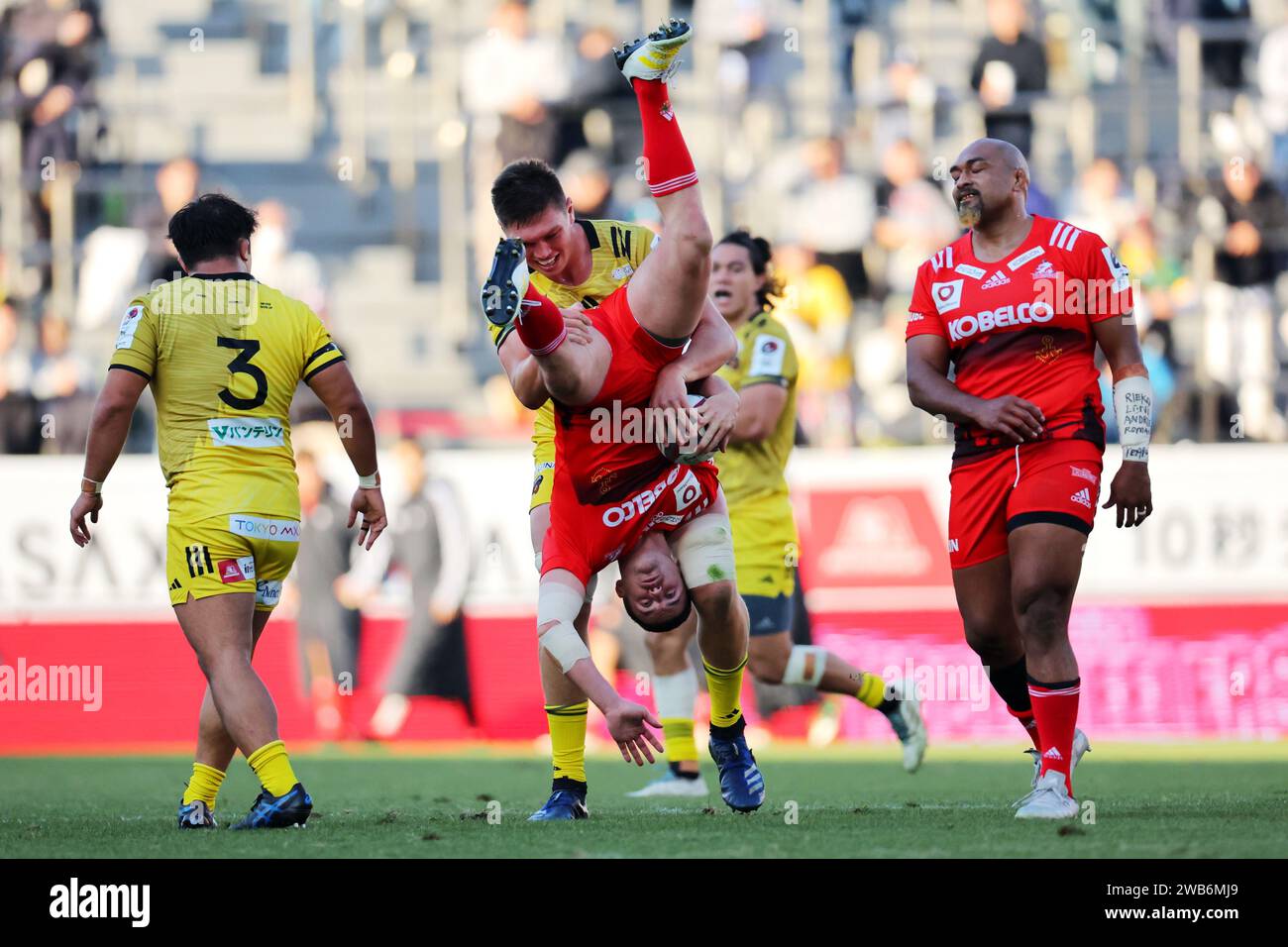 Tokyo, Japan. 6th Jan, 2024. (Top-Bottom) Harry Hockings (Sungoliath ...