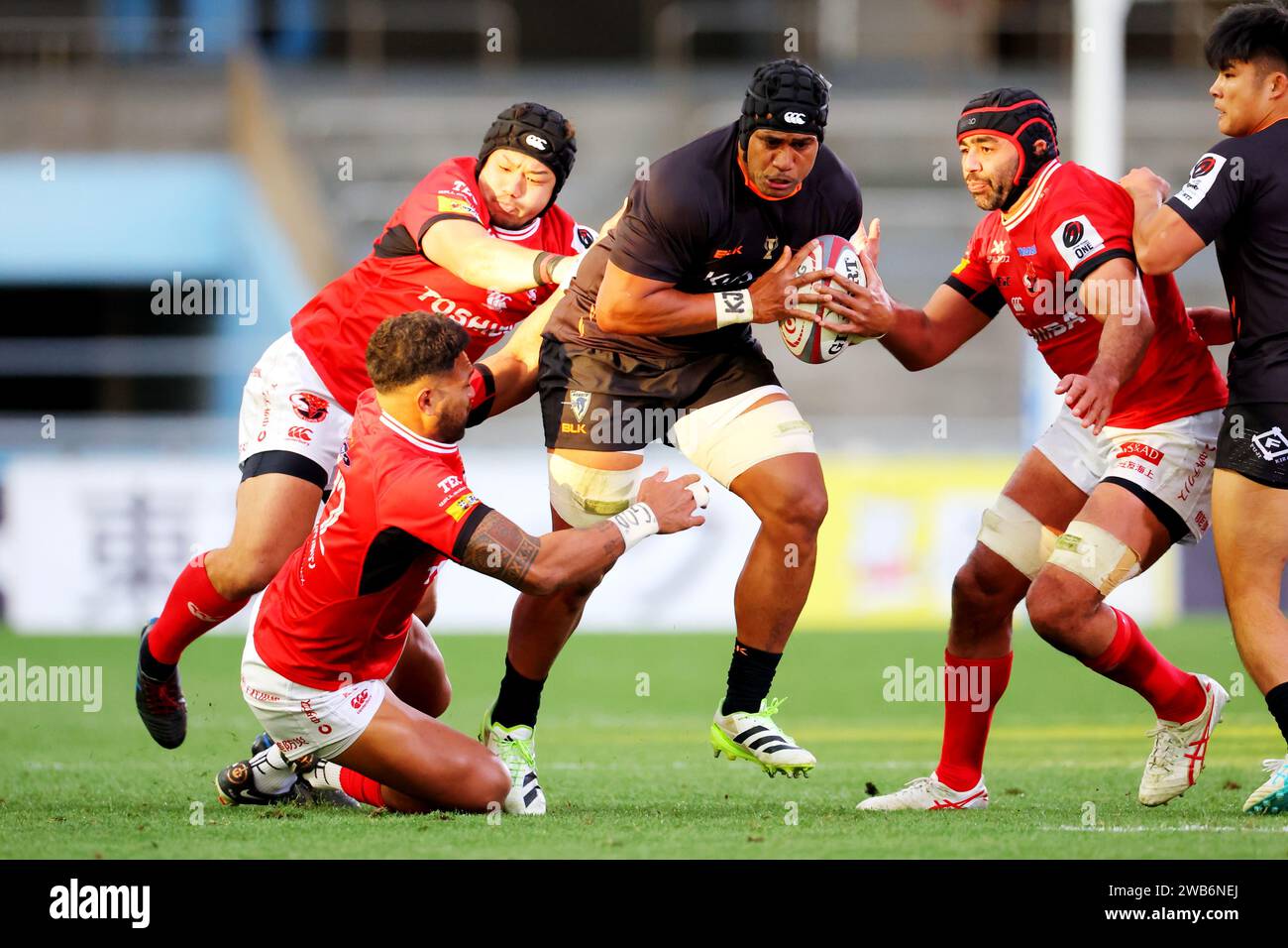 Kanagawa, Japan. 7th Jan, 2024. Finau Tupa (Spears) Rugby : 2023-24 ...