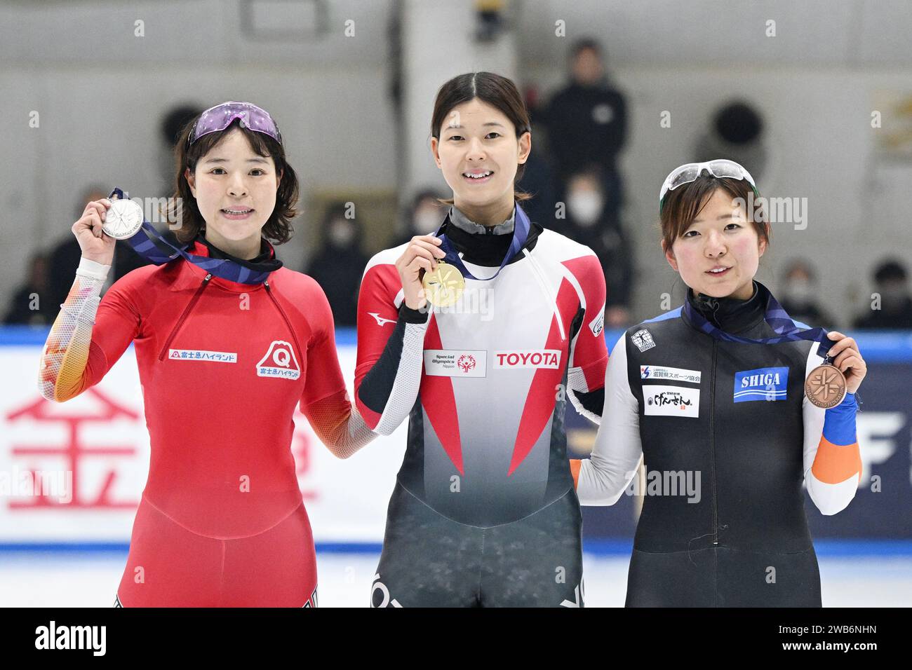 Nagano, Japan. Credit: MATSUO. 8th Jan, 2024. (L-R) Sumire Kikuchi, Ami ...