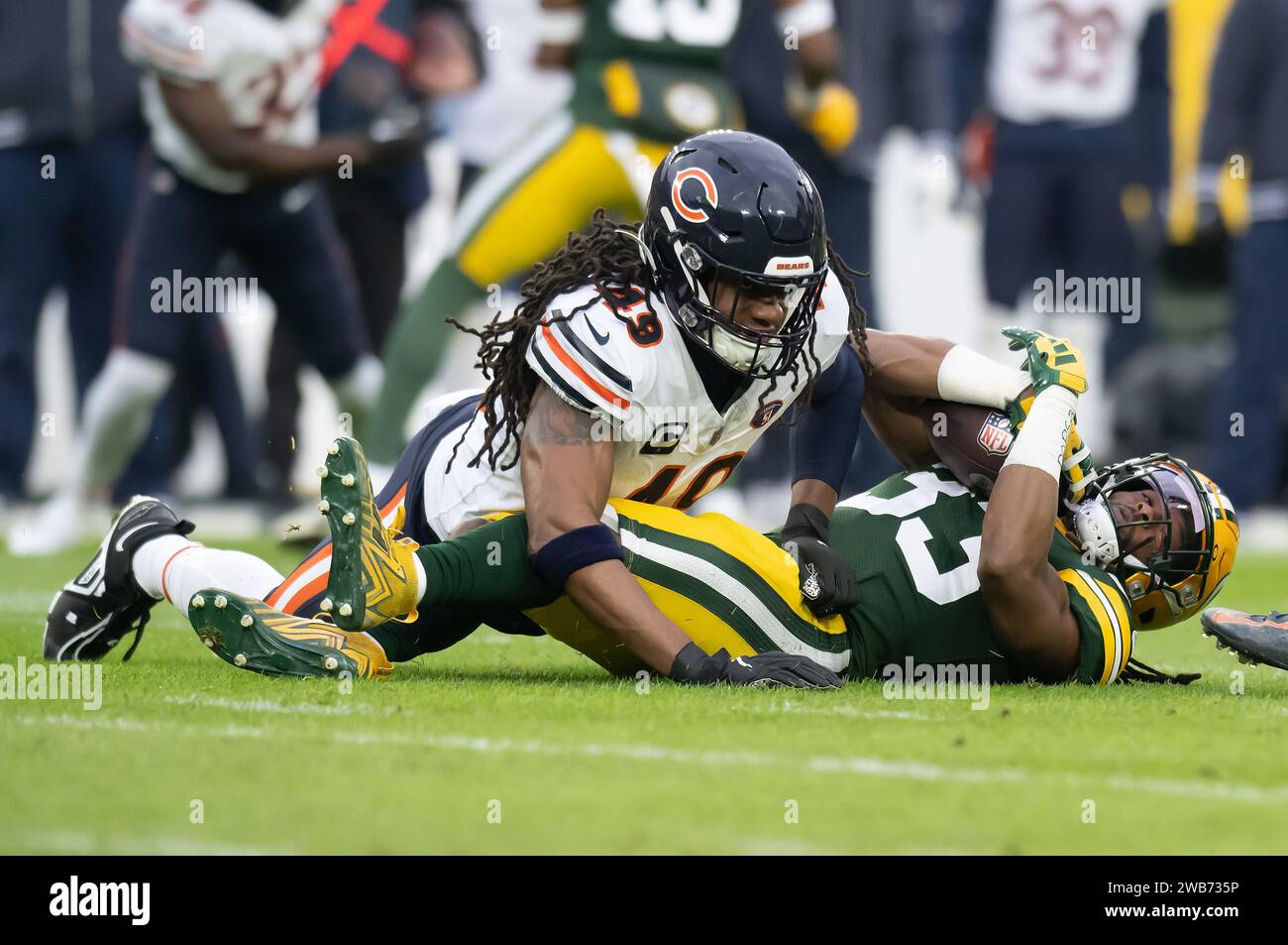 Green Bay, WI, USA. 7th Jan, 2024. Chicago Bears linebacker Tremaine ...