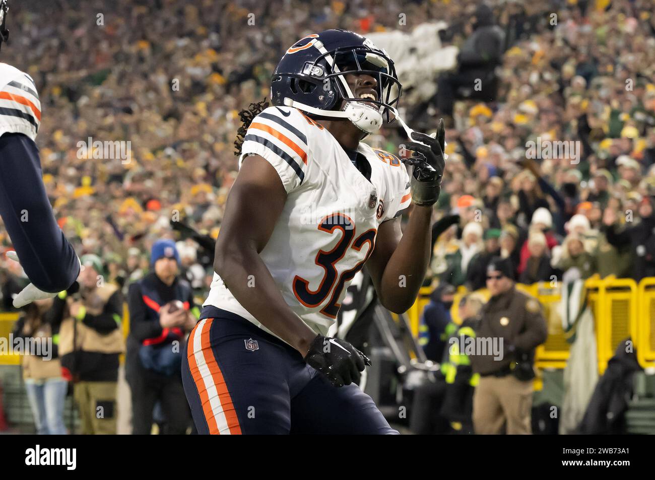 Green Bay, WI, USA. 7th Jan, 2024. Chicago Bears cornerback Terell ...